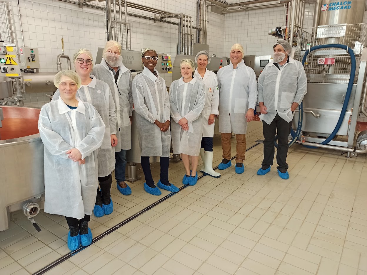 Signature d'un partenariat entre les ENIL de Mamirolle, Poligny et l ...